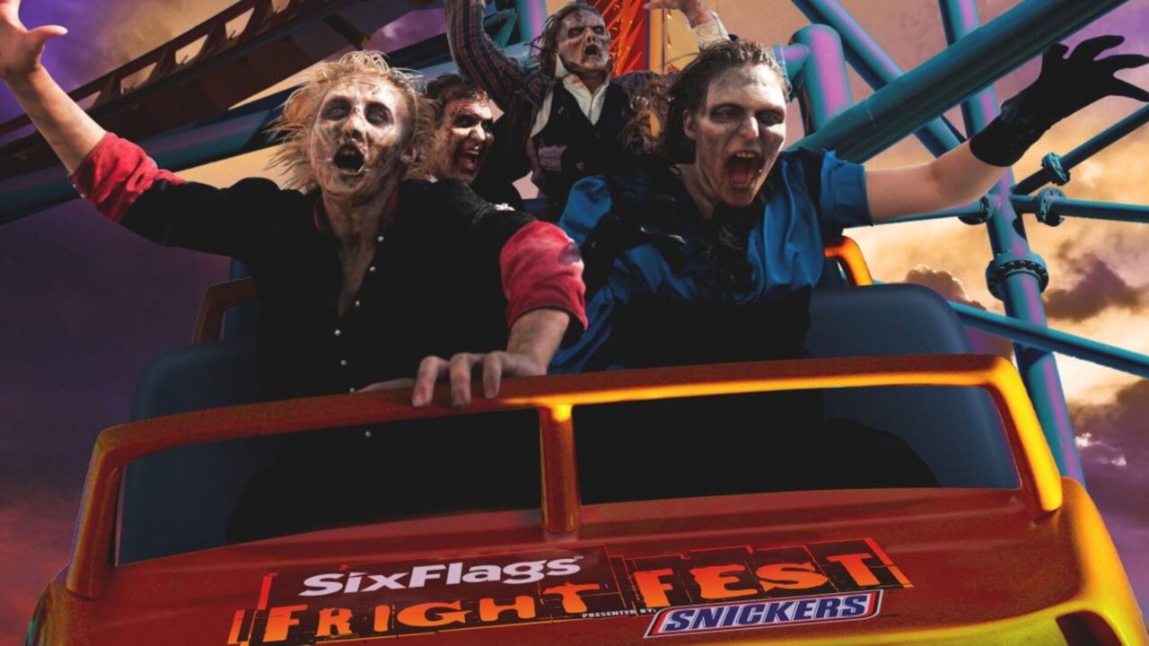 Enter the World of "Stranger Things" at Six Flag's Fright Fest ...